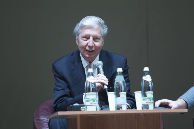 Jules A. Hoffman - Lectures of The Future